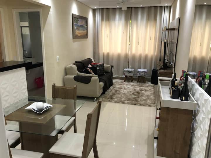 Apartamento P/ 5 Pessoas E 3 Quadras Da Praia - Guarujá