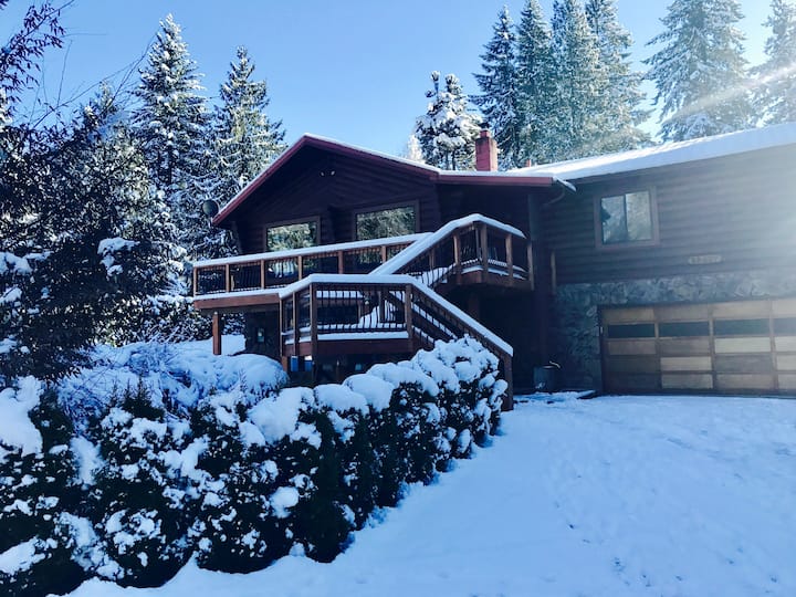 Your Gateway To The Mountain! - Sandy, OR