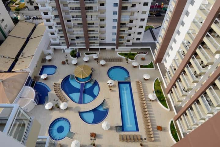 Apartamento Casa Da Madeira, Com Parque Aquático - Caldas Novas