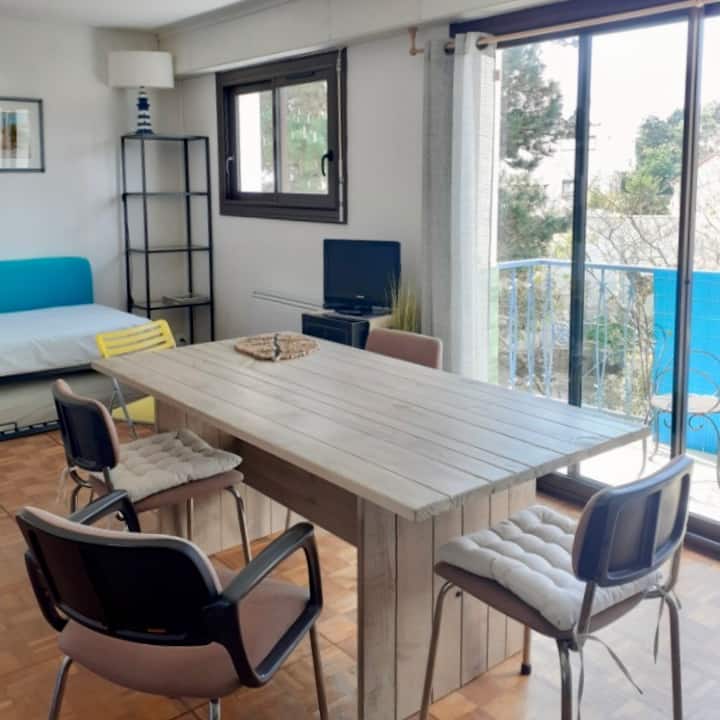 Charmant T2 Avec Balcon, 300m Plage Pontaillac - Royan