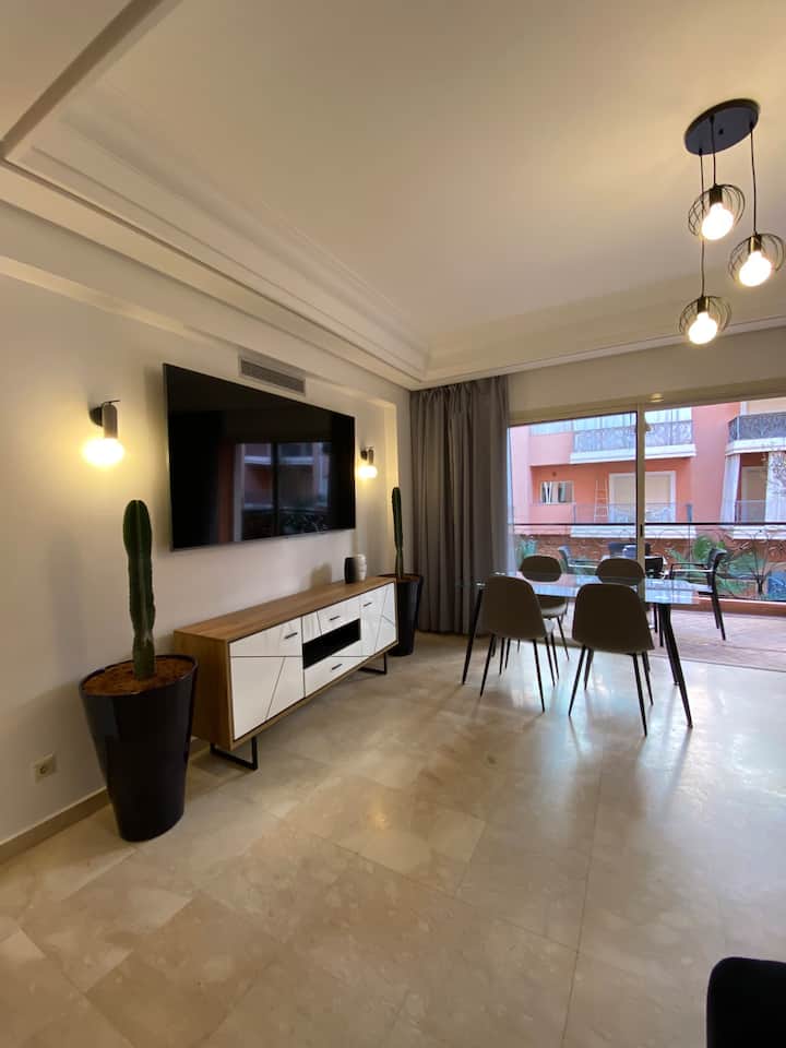Luxurious Majorelle City 2 Beds 2 Baths & Pool - Marrakech