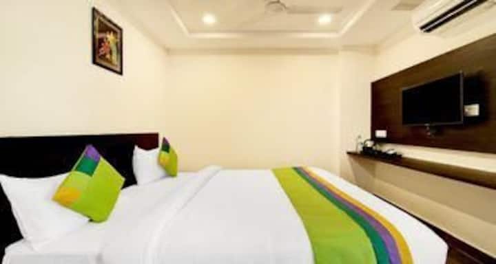 Deluxe Rooms Near Beach - Hotel Excella - Visakhapatnam