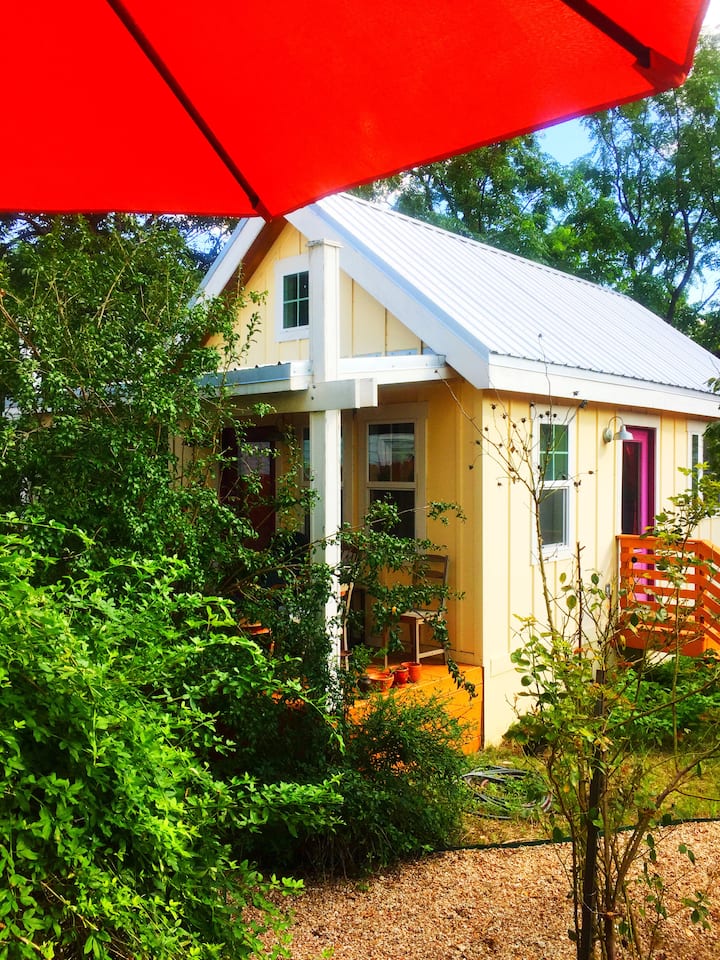 Austin Downtown Tiny House - Austin