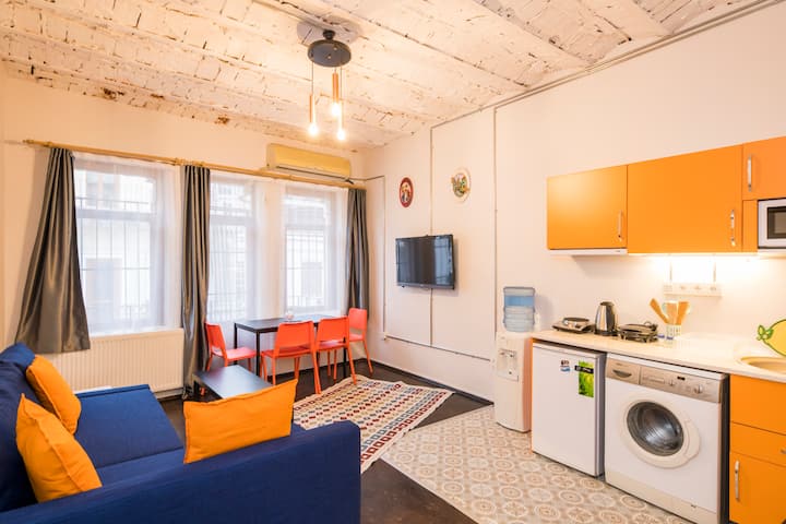 Deluxe03 Apartment 1+1 On İStiklal Street For4ppl - Istanbul