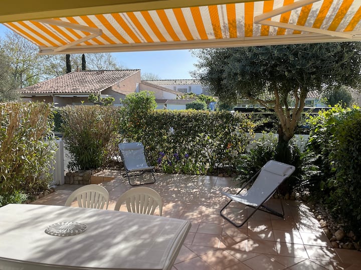 Villa Climatisée 300 M De La Mer, Jardin, Piscine - Agde
