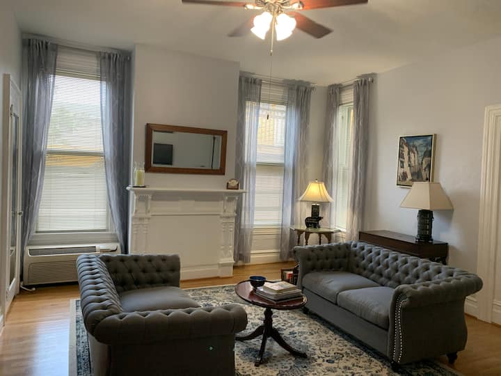 Meadows Inn - Bear Suite - New Bern, NC