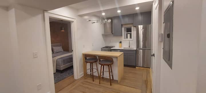 Stunning, Two Bedroom Flat 15 Minutes To Nyc - Weehawken, NJ