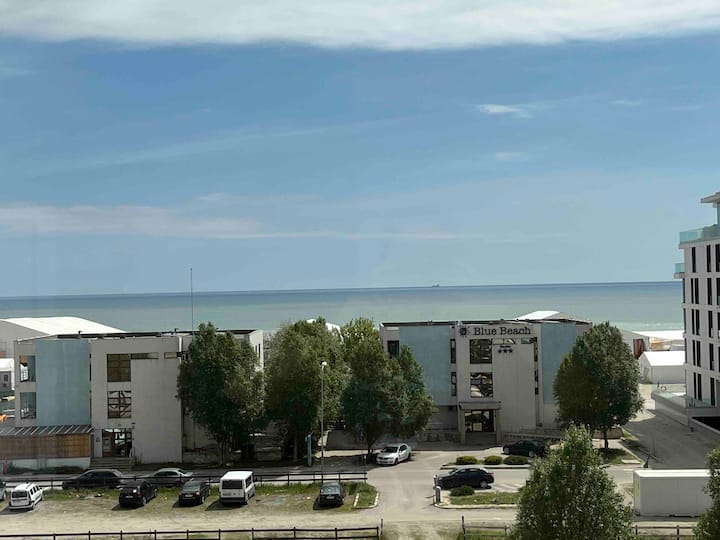 Seaview & Comfy Apartment - Constanța