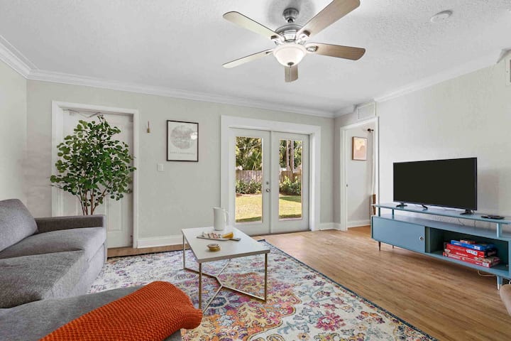 3br Remodeled, Private, New Decor! - Fort Lauderdale
