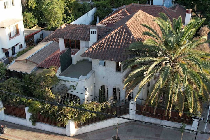 Casona Big House En Providencia - Santiago