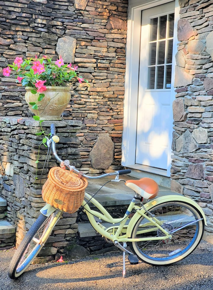 Enjoy Summer Living "Stone Haven" Hudson Valley - Sleepy Hollow, NY