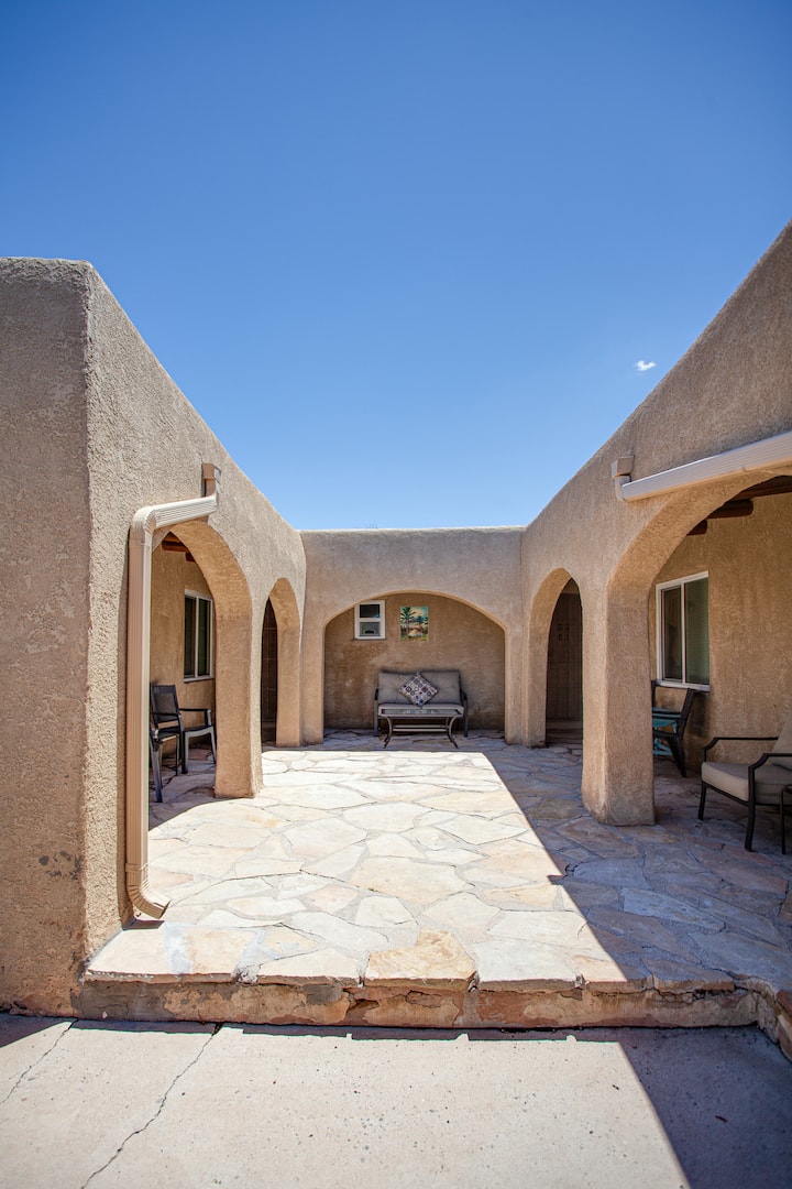 Adorable Adobe! Old Town Abq, Shop, Eat, Museums! - Albuquerque, NM