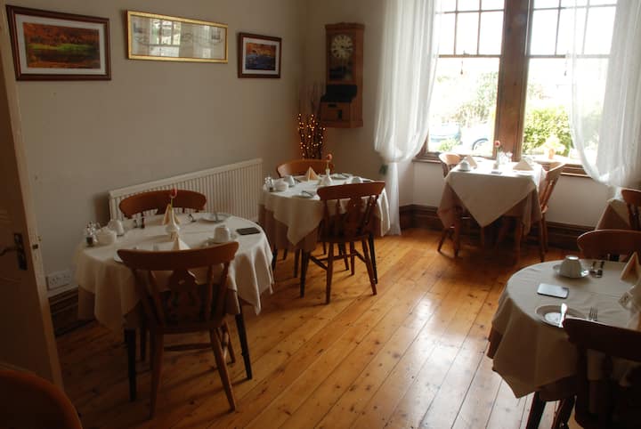 Denehurst Guest House - Windermere