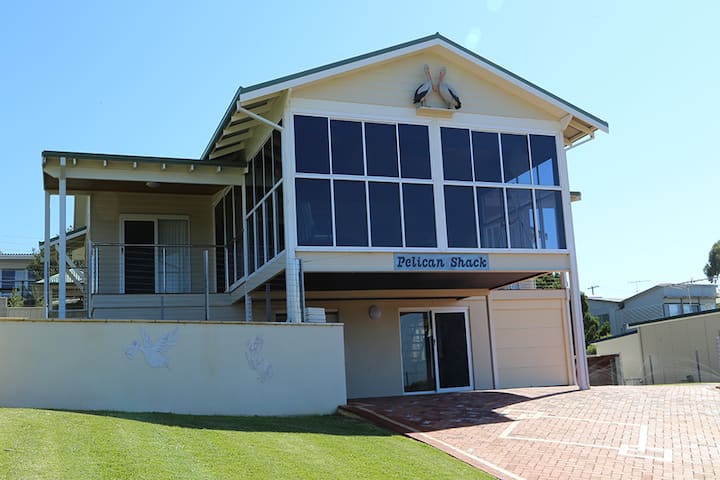Moore River Beach Hse Pelican Shack - Guilderton