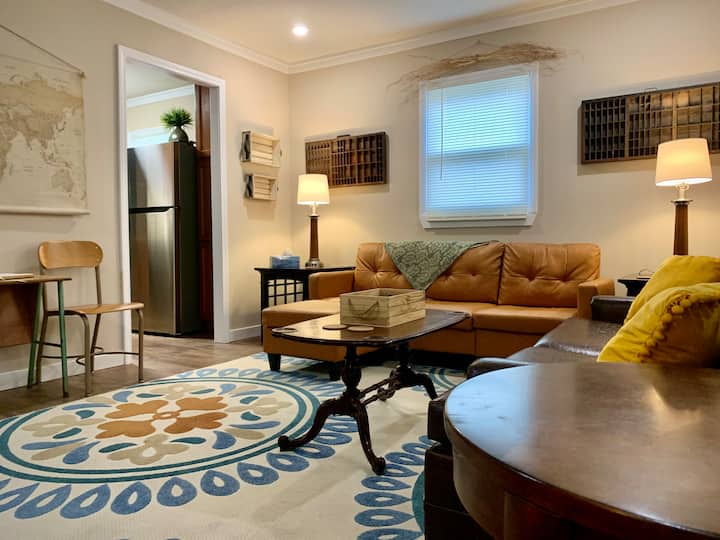 Thegreenhouse: Cozy & Renovated, 5min To Downtown - Columbia, MO