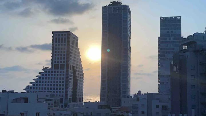 פנטהאוז לופט מיוחד מיקום מרכזי וגג ענק עם נוף מהמם - Tel Aviv-Yafo
