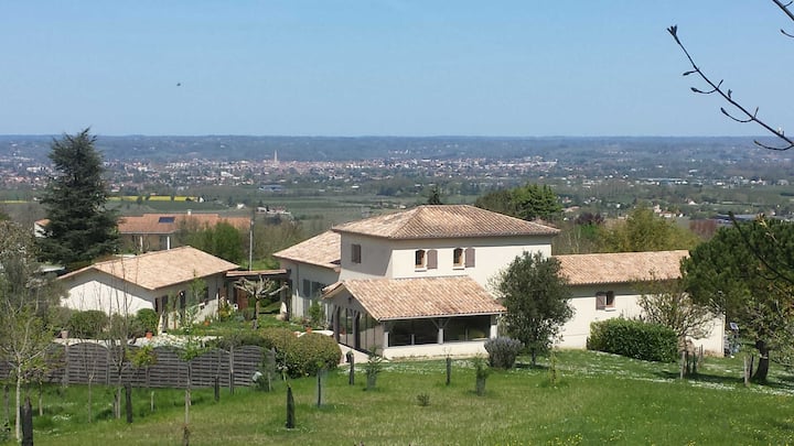 Villa Le Peyrat. Gîte De Prestige à Monbazillac - Bergerac