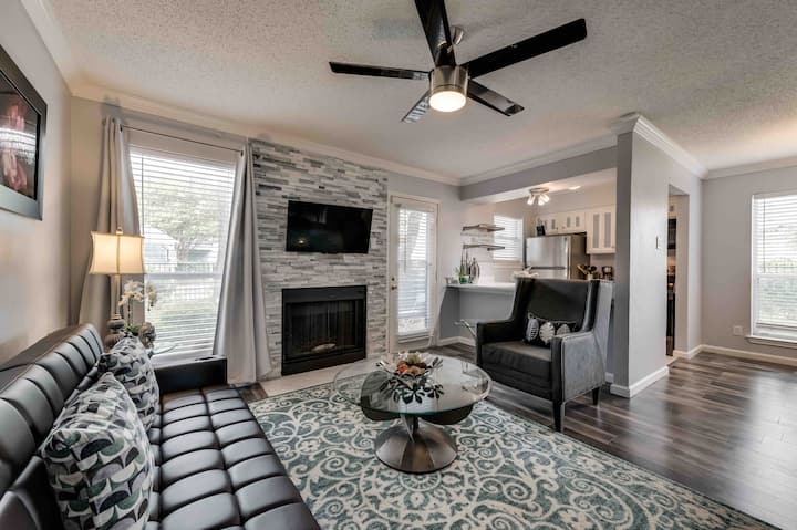 25% Off Haven 2bd | Hwy161/183 | Dfw South | I00 - Irving