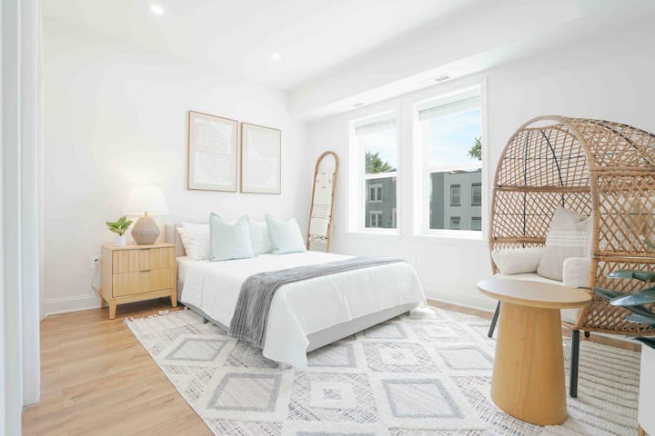Luxury Boho Modern Apartment In Dc - Hyattsville, MD