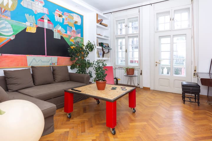 Tom’s Spacious Apartment In The Centre. - Belgrade