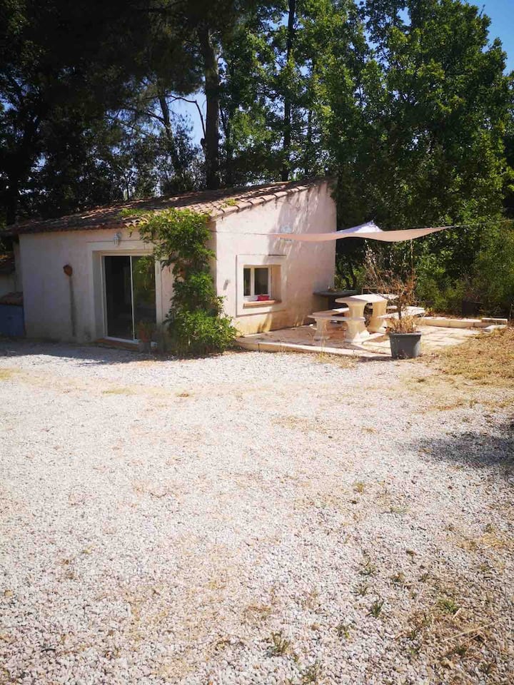 Studio Indépendant Dans Cadre Paisible - Trets