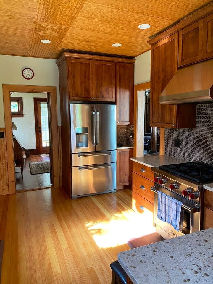 Close To Hiking And Skiing! Convenient Location! - Tannersville, NY