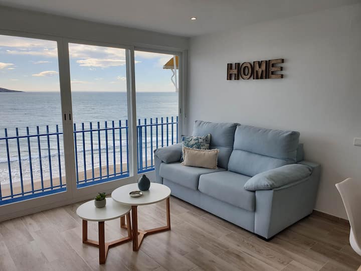 Estudio En Benidorm, Primera Linea Playa Levante. - Benidorm