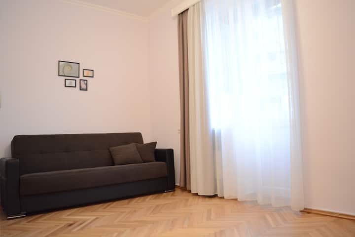 City Apartment In Vake - Tbilisi