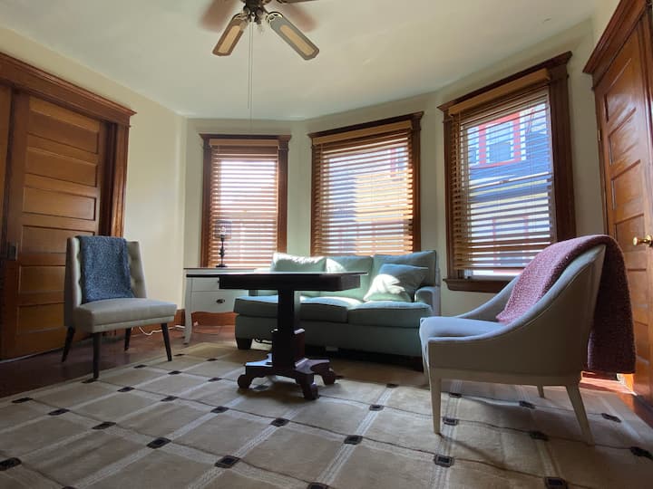 Freshly Remodelled Room By Seaside Park - Connecticut