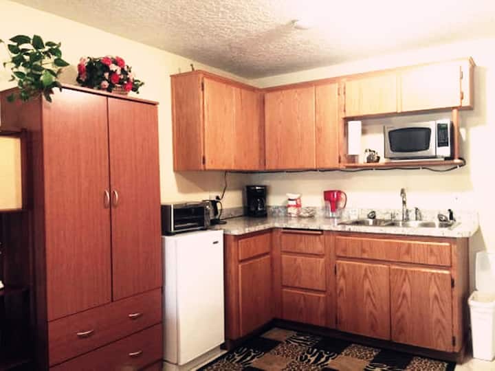 Private Entrance Studio With Ac 6 Miles To Pdx - Vancouver, WA
