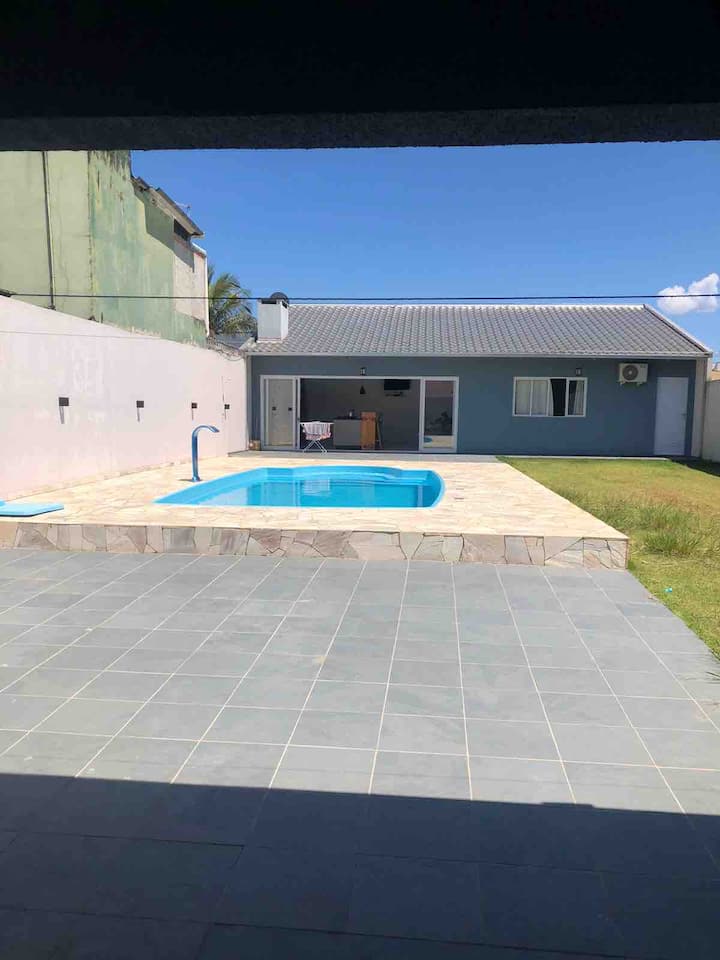Piscina, ÁRea Gourmet E Tranquilidade! Achou! - Guaratuba