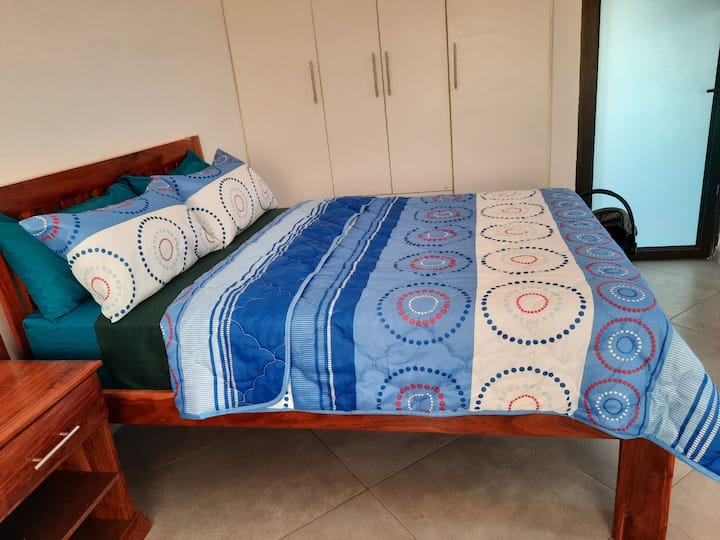 Urban Farm Cottage 1 - Zimbabwe