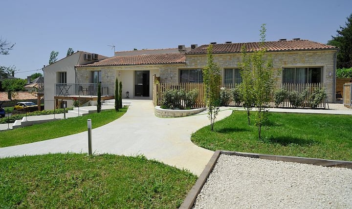 Logement Plain-pied Avec Terrasse Centre Jonzac - Jonzac