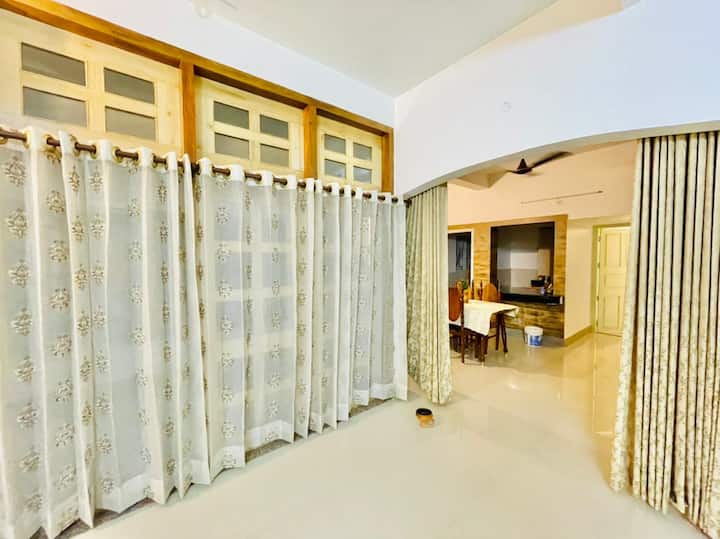 Serviced And Luxurious Apartment- Long Term Guests - Guwahati