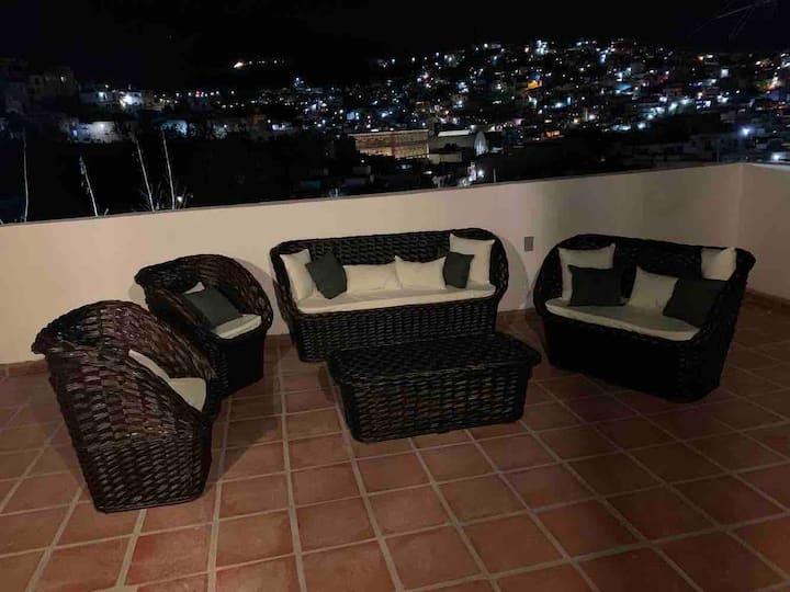 Casa Dos Lunas - Guanajuato