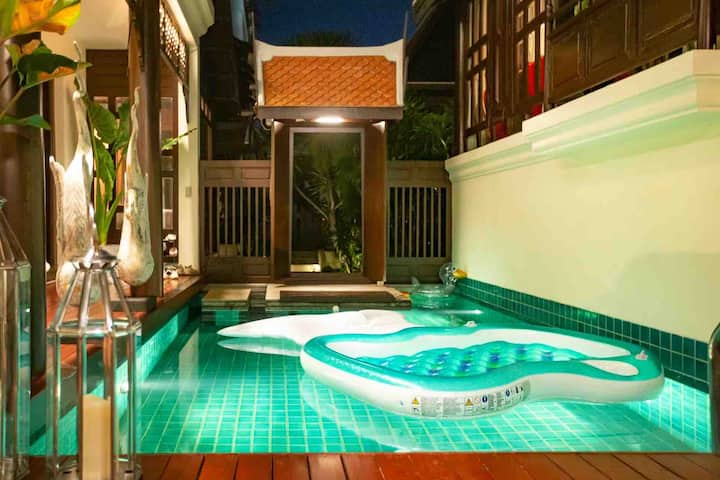 Sukhumvit 40 Bts Brand Designer Private Pool - 曼谷
