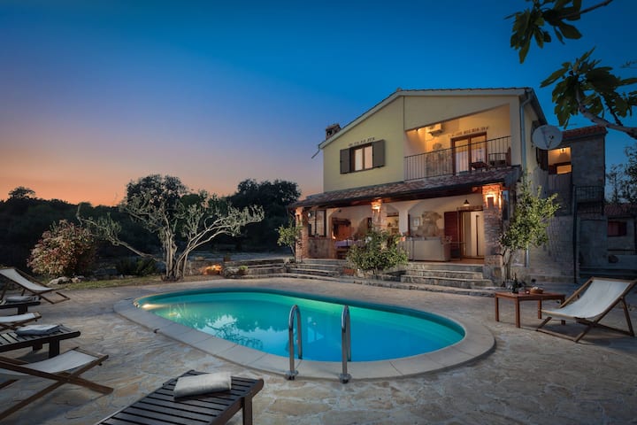 Rogoznicka Oaza 2 With Swimingpool - Primošten