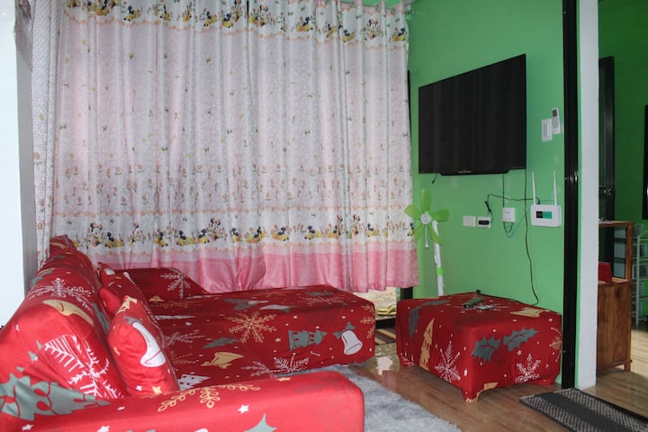 Lorenz Guesthome (Hate's Compound) - Irosin