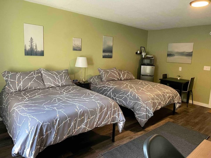 #24 *Newly Renovated Room! Horizon Inn - Wilmington, VT