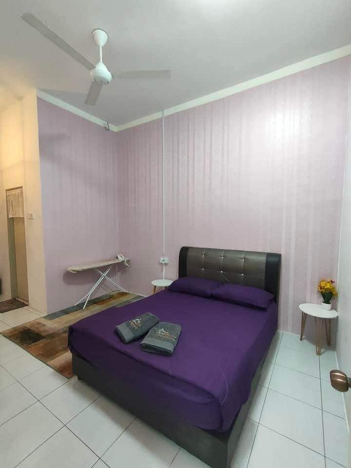 Deena Homestay | 3br | 3 A/c | Netflix | 7-8 Pax - Jerantut