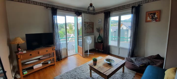 Joli Appartement Avec Vues, 2 Balcons Et Parking - Lac d'Aiguebelette