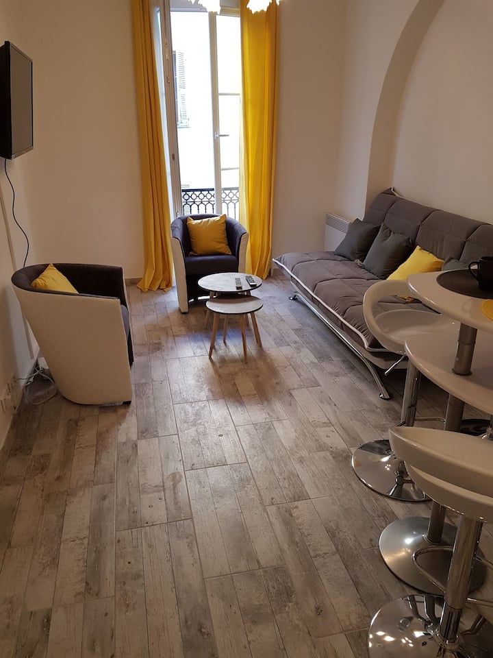 Appartement 3p En Plein Centre Ville De Nice. - Nizza