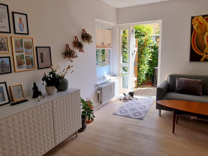 Børnevenlig.tæt På Zoo.fri Pakering - Copenhagen