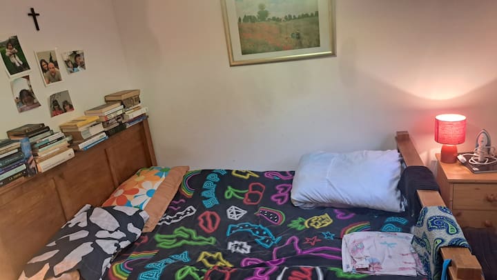 Lovely Cosy Bed N Breakfast - High Wycombe