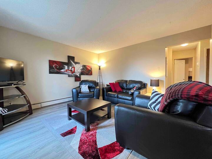 2 Bedroom - 302 - Westlake
