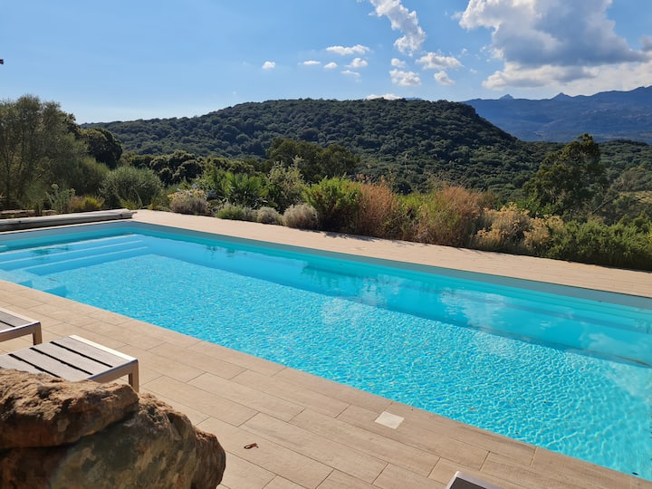 Mini Villa Macchialegria Avec Piscine Chauffée - Figari