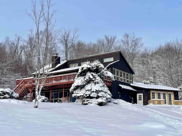 Hunter Mountain Retreat (Hot Tub & Games Room) - Hunter, NY