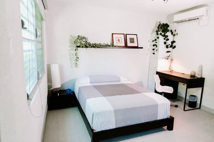 ★ Wow ★ 10 Min Ride From Airpt | Location | Garden - San Juan