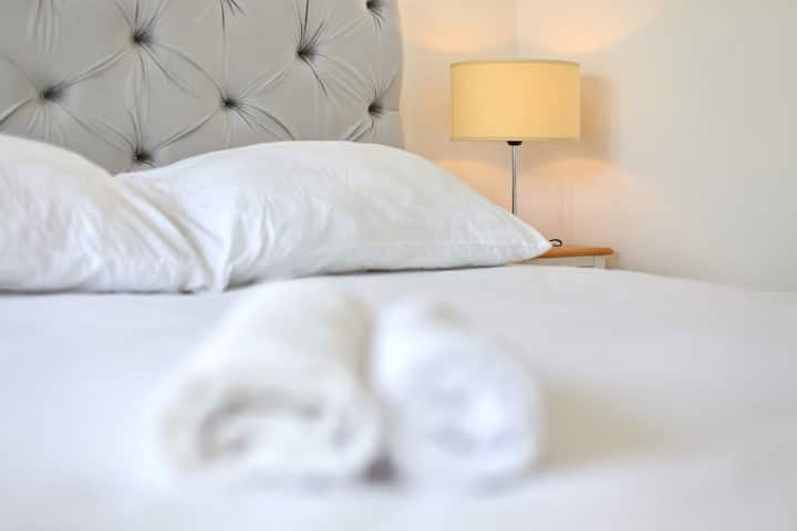 Peaceful Oasis In Centre Of City (Private Parking) - Zadar