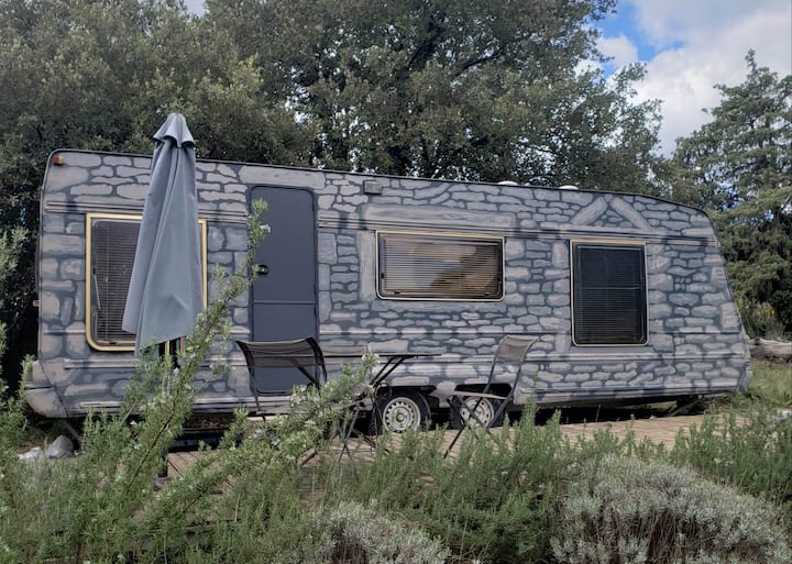 Caravane Dans La Nature Sans Voisin - Uzès